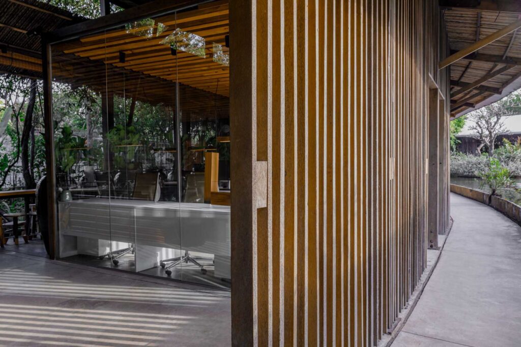 Studio – DE-SO Asia