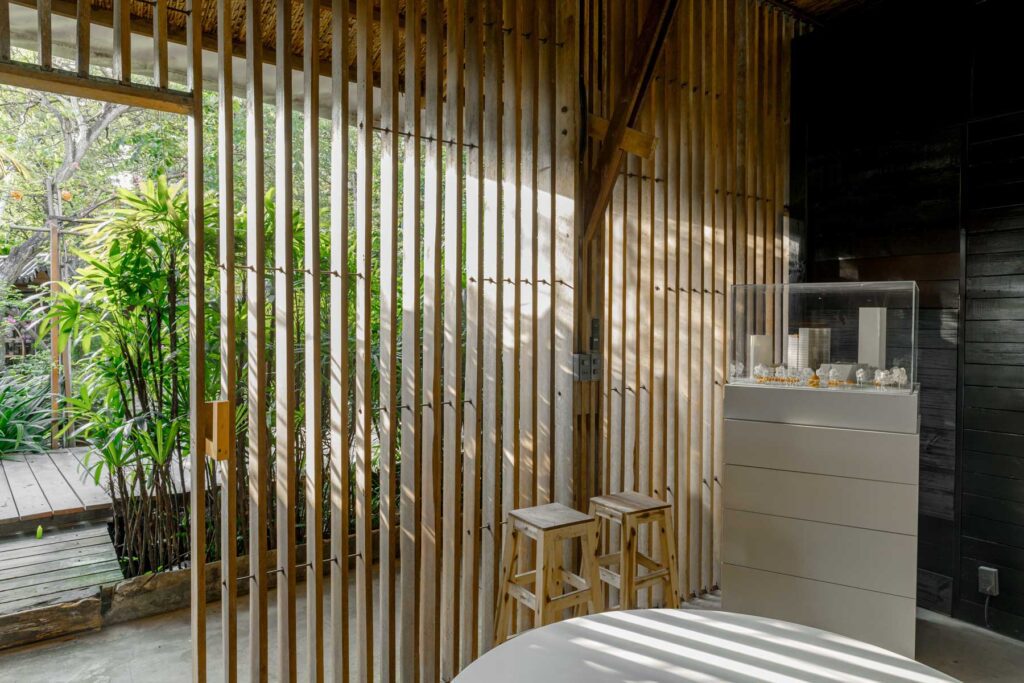 Studio – DE-SO Asia